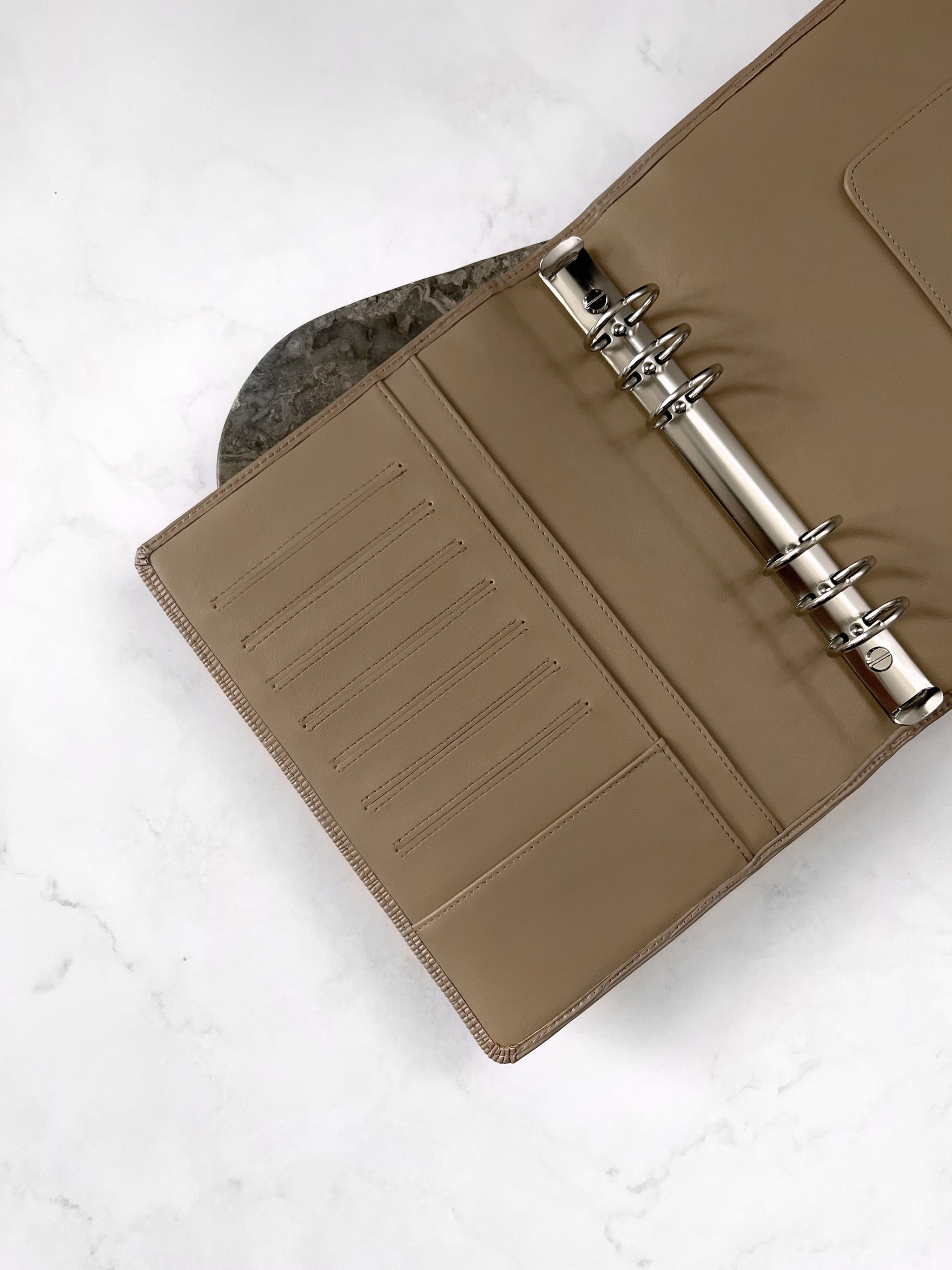 A5 Organiser zum Nachfüllen, Ringbuch-Planer individuell personalisierbar – MyRoadmap